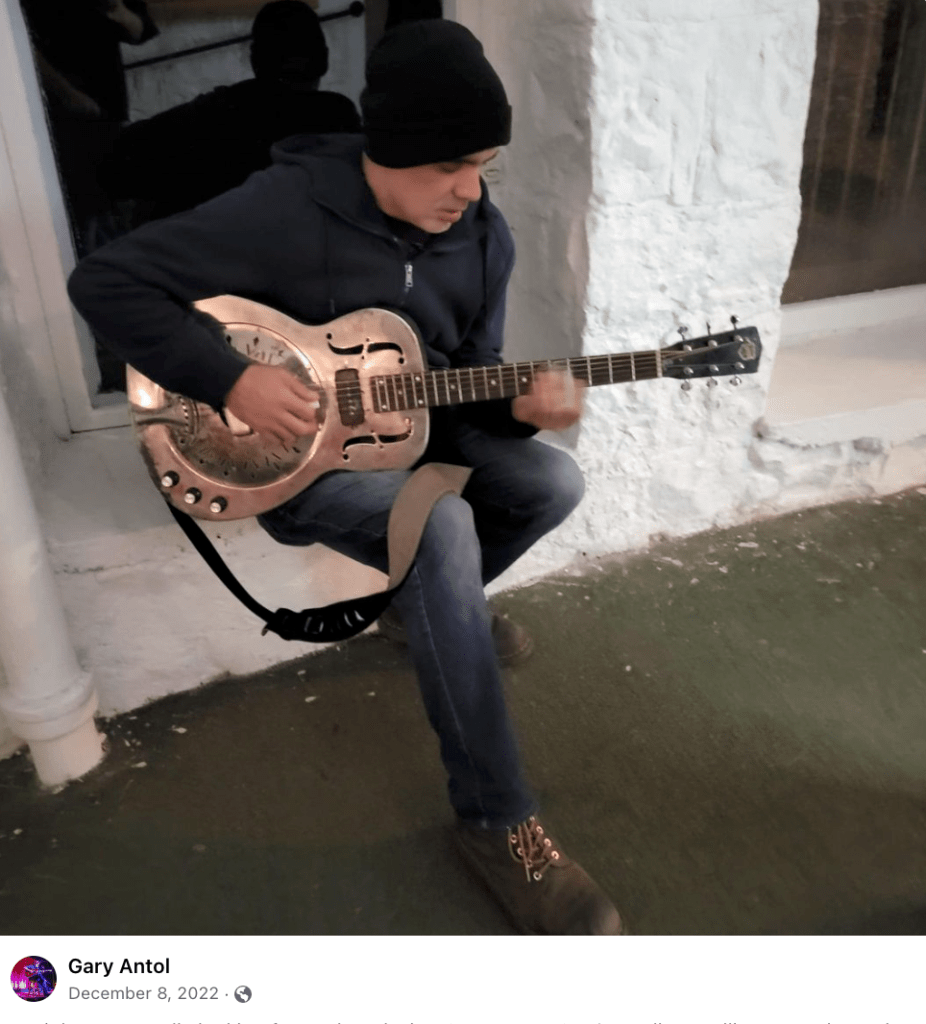 Gene’s Stage - Genes Place